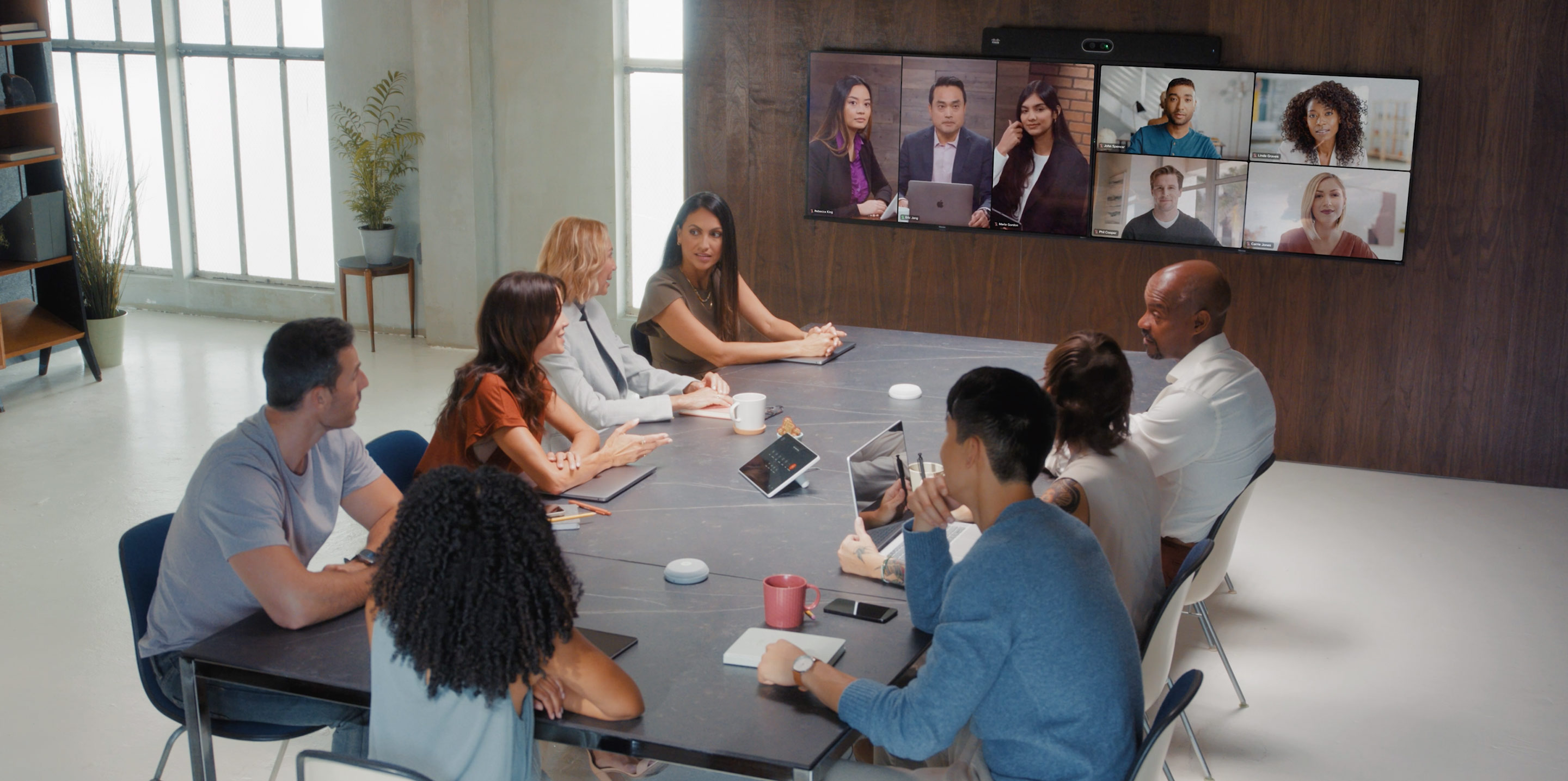 Cisco Room Bar Pro: The AI video bar for medium meeting rooms Cisco Room Bar Pro: The AI video bar for medium meeting rooms